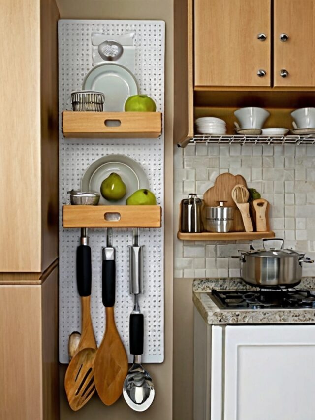 16 Tiny Kitchen Remodel Ideas: How to Make the Most of Every Inch ...
