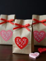15+ Valentine Treat Bag Ideas for School: Kids & Teachers Will Love ...
