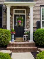 16 Trendy Front Porch Landscaping Ideas for Welcoming Home - Homezillo