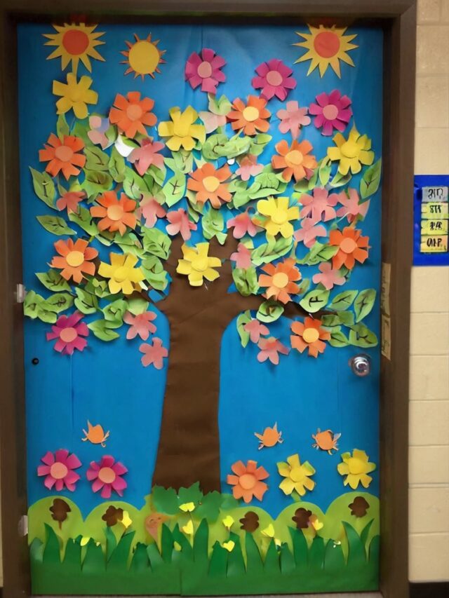 16 Best Spring Classroom Door Ideas: Brighten Up Your Classroom - Homezillo