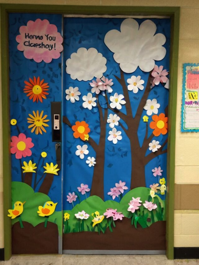 16 Best Spring Classroom Door Ideas: Brighten Up Your Classroom - Homezillo
