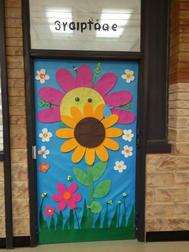 16 Best Spring Classroom Door Ideas: Brighten Up Your Classroom - Homezillo